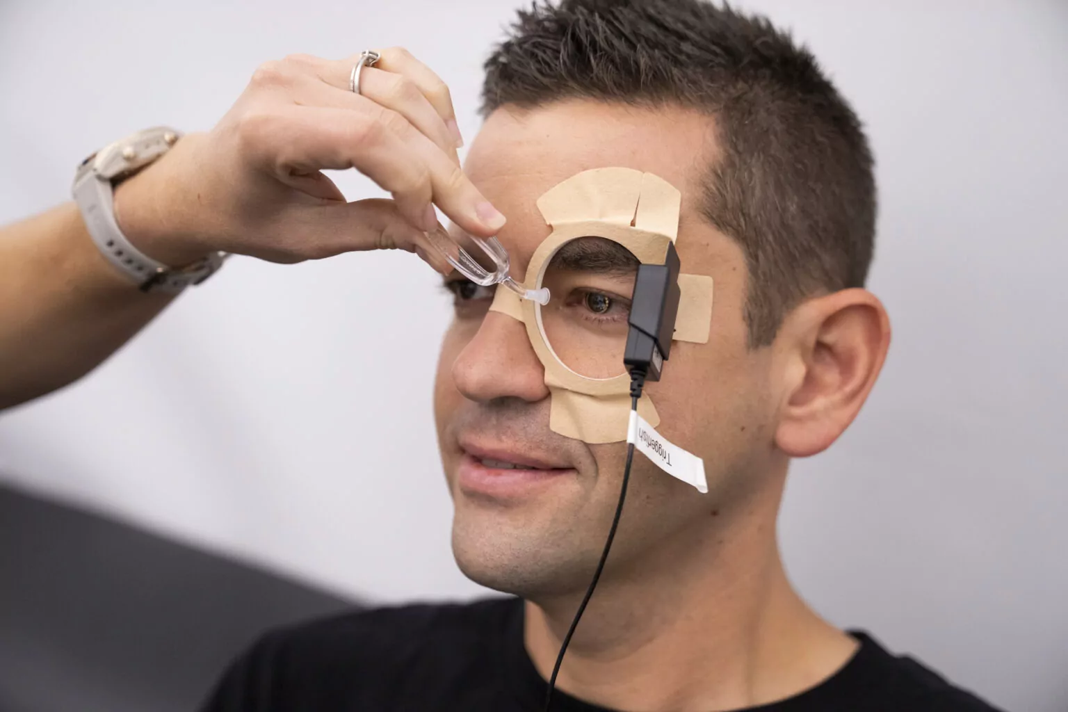 Straight from SpaceX's website: What's with the weird photoshop in each ...