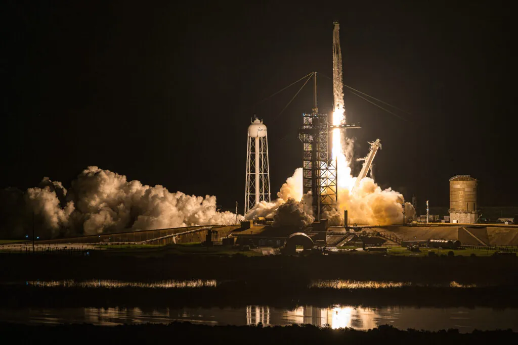 Polaris Dawn Successfully Launches to Earth’s Orbit and Begins Five-Day Mission - Polaris Program